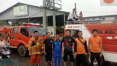 Sigap dan Tangguh, Tim Damkar dan BPPD Muba Berhasil Jinakkan Kobaran Api di Desa Epil ...